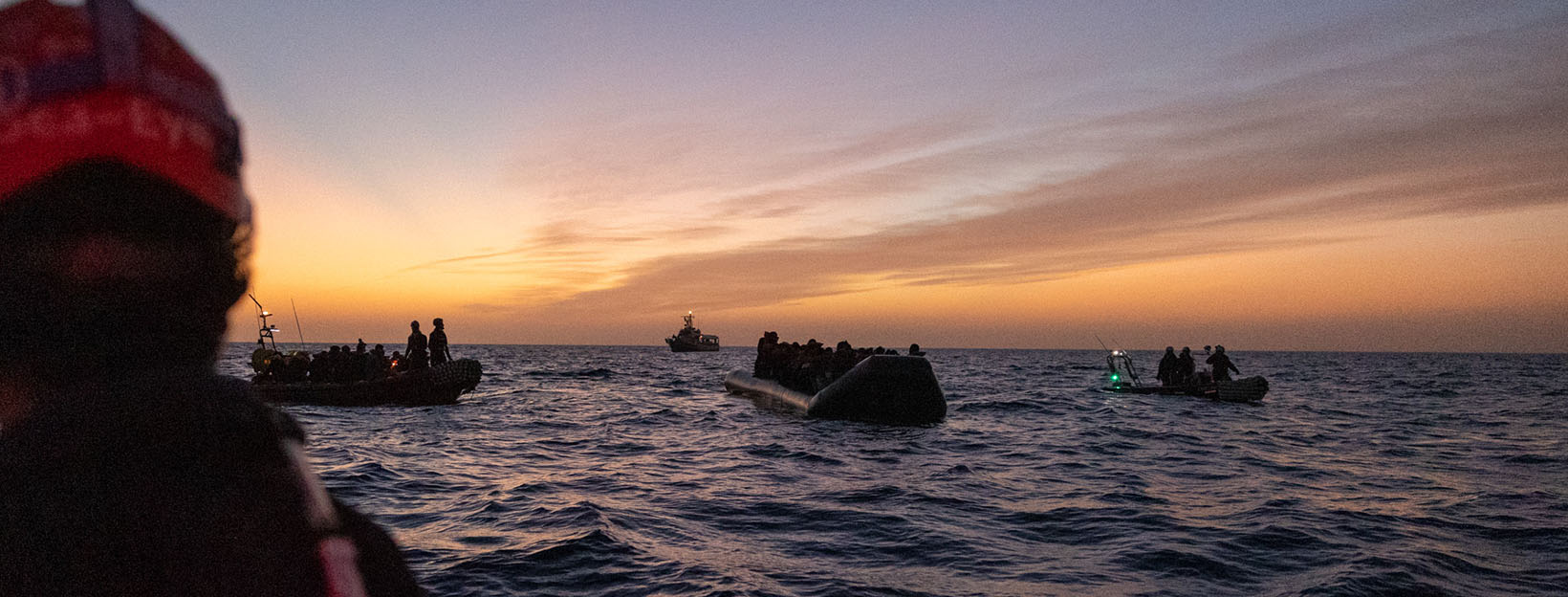 Sea-Eye and Mission Lifeline rescue 63 people from unseaworthy rubber ...